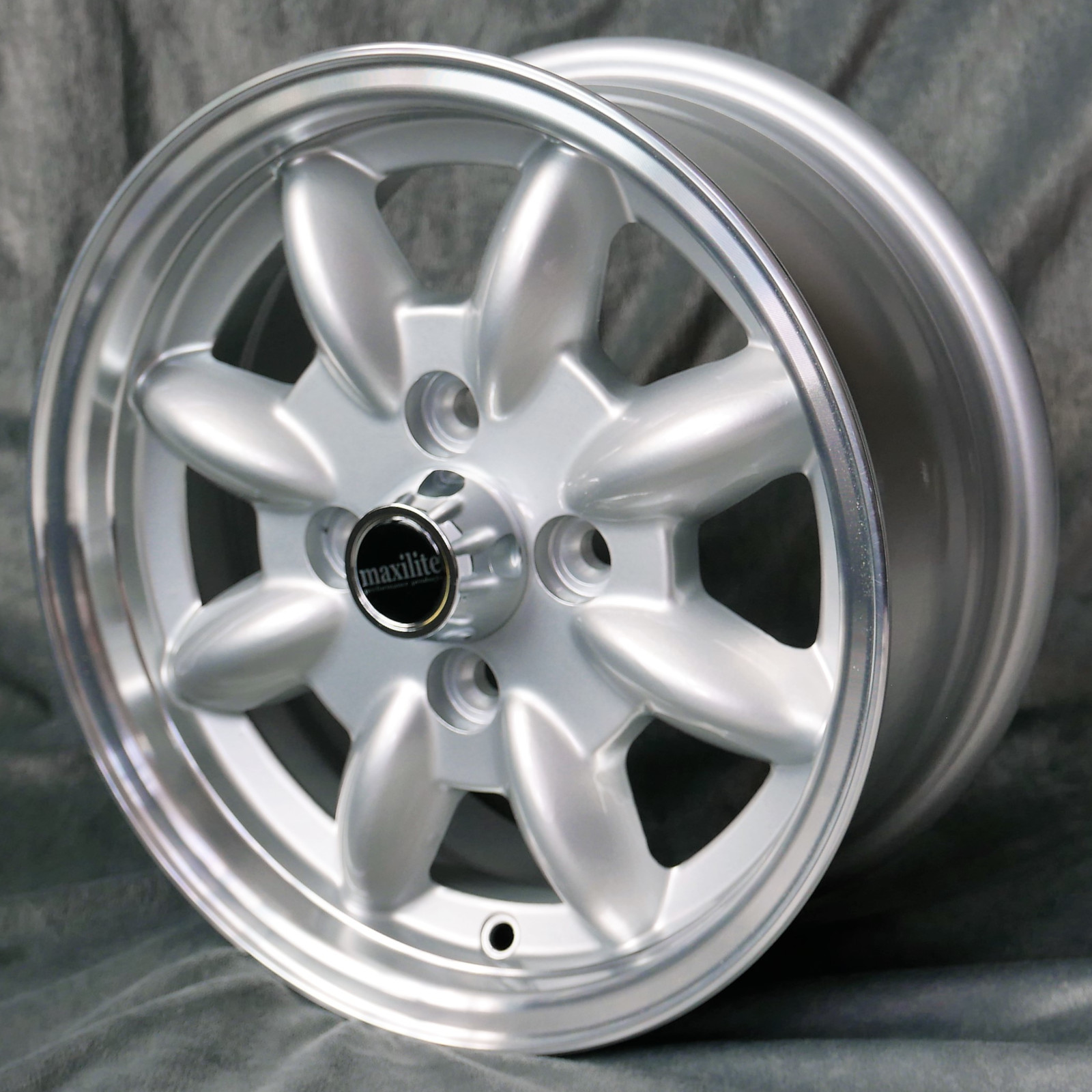 Minilight Style, 5,5x13 | Wheel | ML5513411425sp-toyotacorolla -1980-E